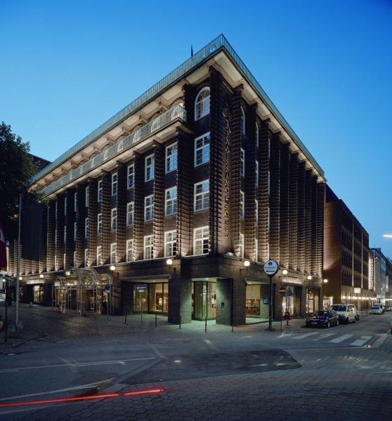 Renaissance Hamburg Hotel